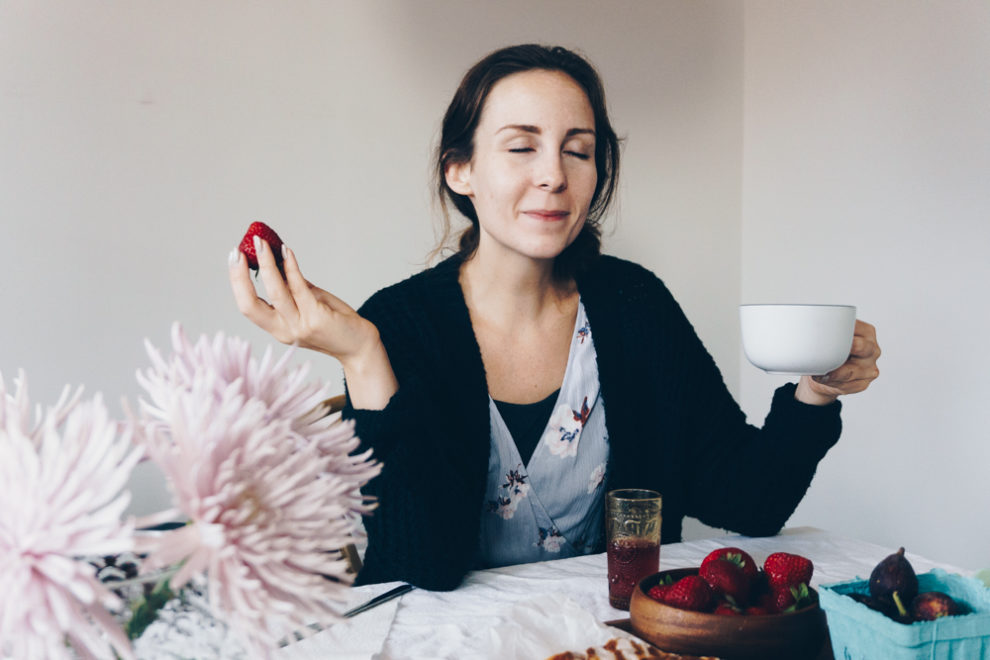 Sisters Weekend: Snacking With The Girls — RG Daily